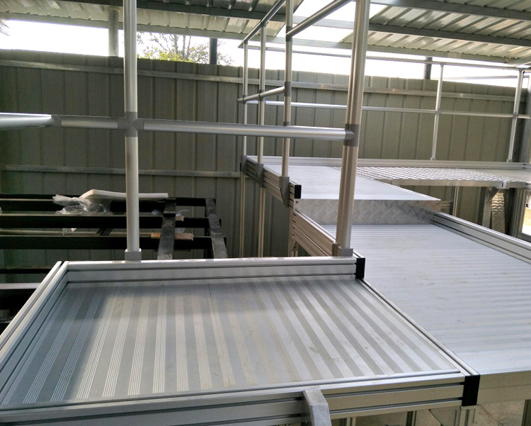 Panjera de aluminio de aluminio Pandeo de aluminio Producto de perfil ...